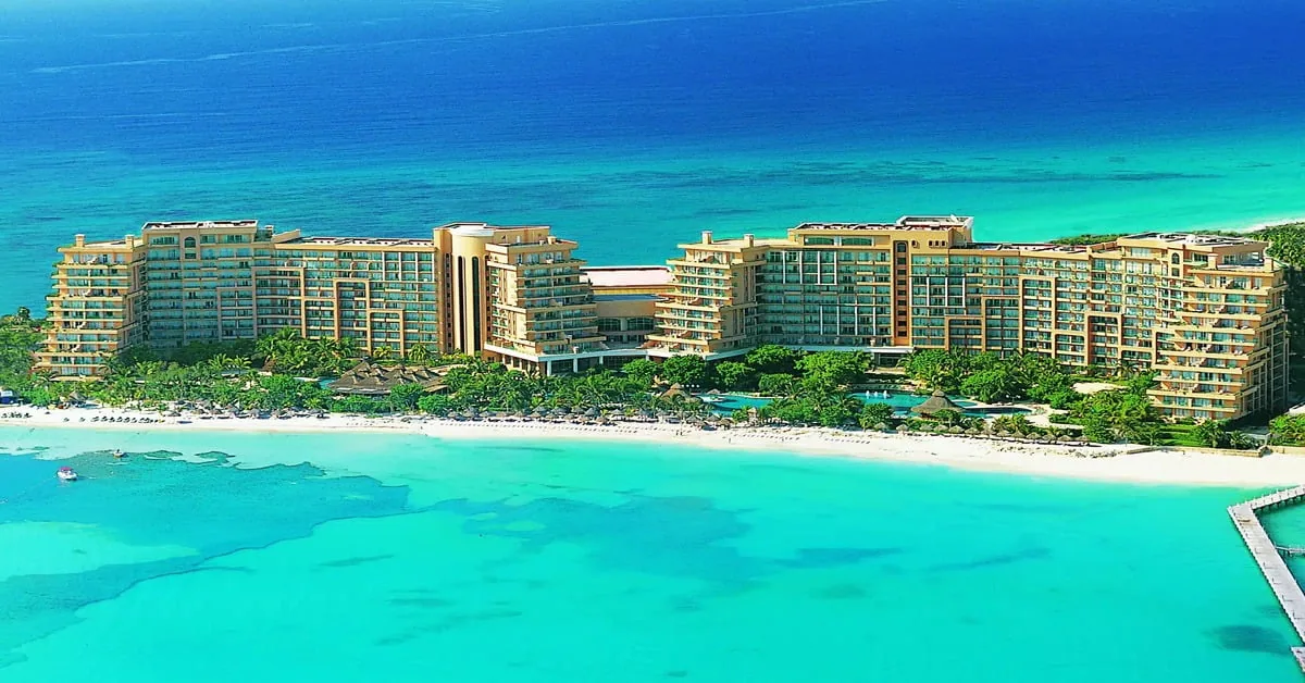 Best Cancun Beach Resorts (2026): 5 Honest Picks | BestBeachReviews.com